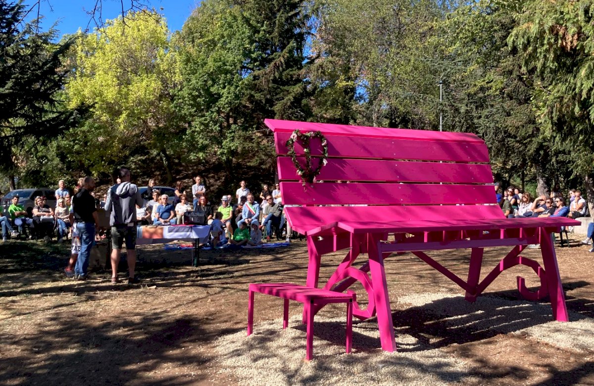 No(t)te di Luce alla Big Bench di Busca: la nuova iniziativa che ...